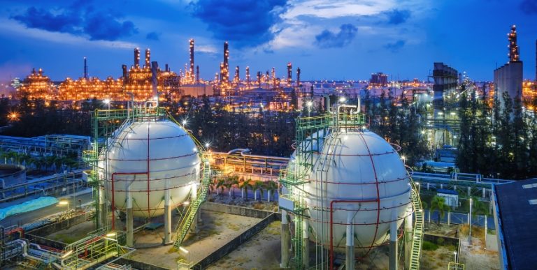Oil & Gas Cargo Logistics UAE | Energy Sector Shipping
